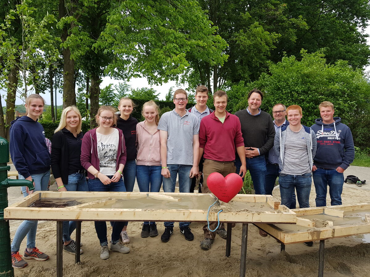 72-Stunden-Aktion der KLJB: Sole-Freibad bekommt neue Attraktionen - Bad Laer